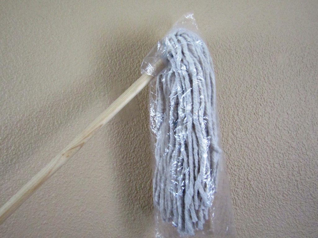 Cleanaholic Mop 450 Gram (Long) - CleanAholics